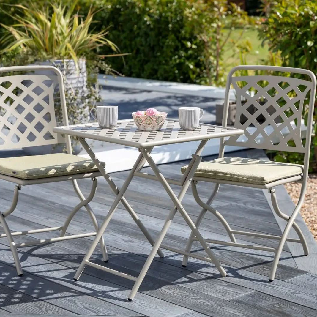 Hartman Berkeley Folding Bistro Set in Maize